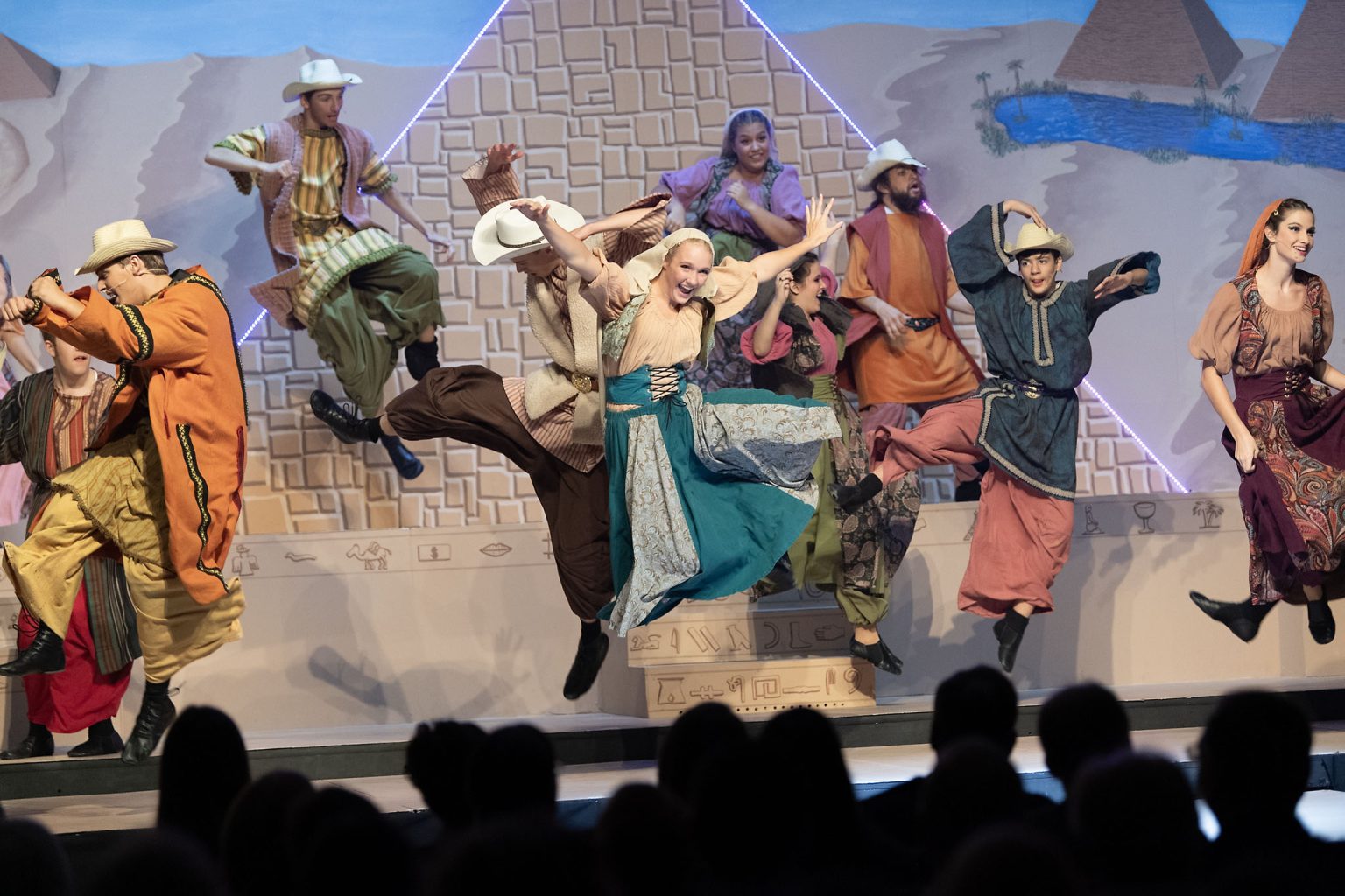 About – Epsilon Theatrical Company